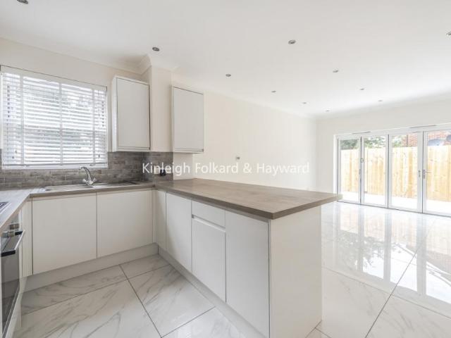 3 bedroom flat to rent
