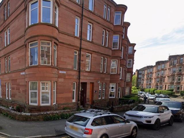 3 bedroom flat to rent