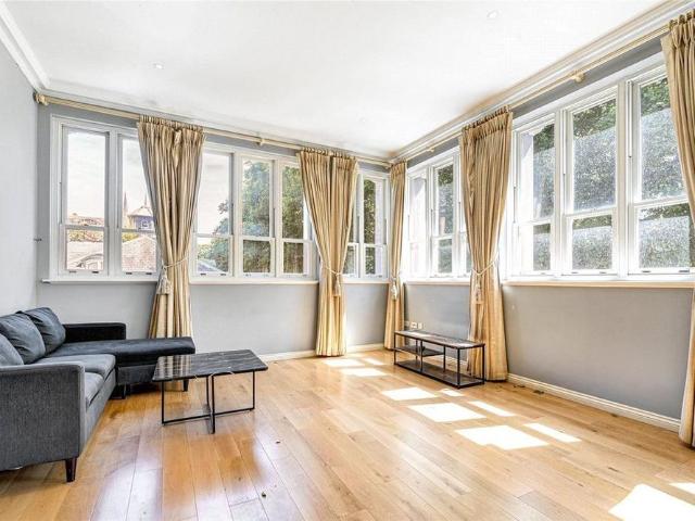 3 bedroom flat to rent