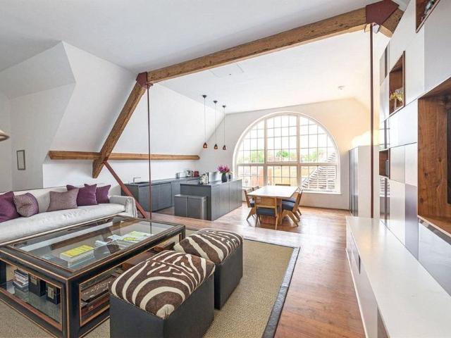 3 bedroom flat to rent