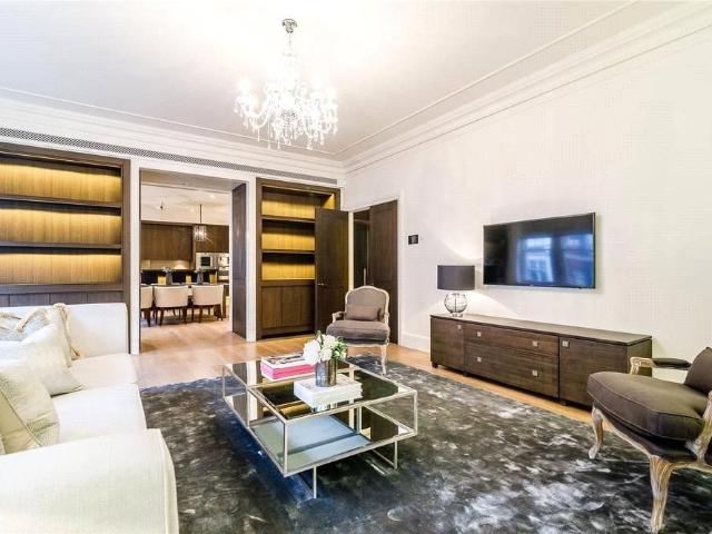 3 bedroom flat to rent