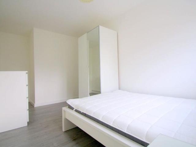 3 bedroom flat to rent