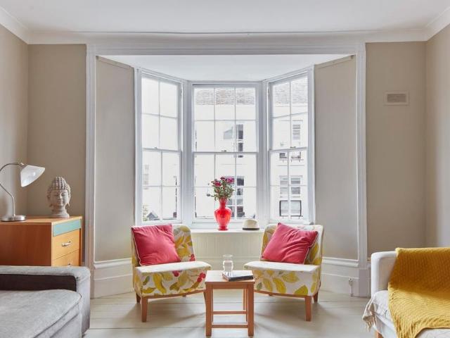 3 bedroom flat to rent