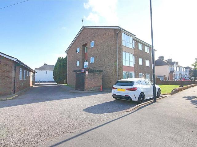 3 bedroom flat to rent