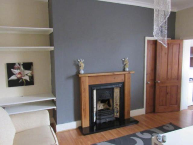 3 bedroom flat to rent