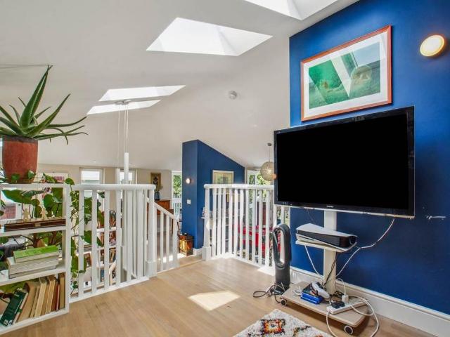 3 bedroom flat to rent