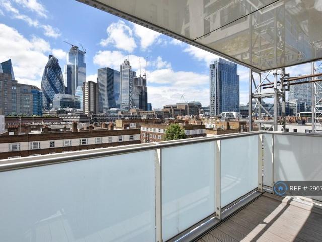 3 bedroom flat to rent