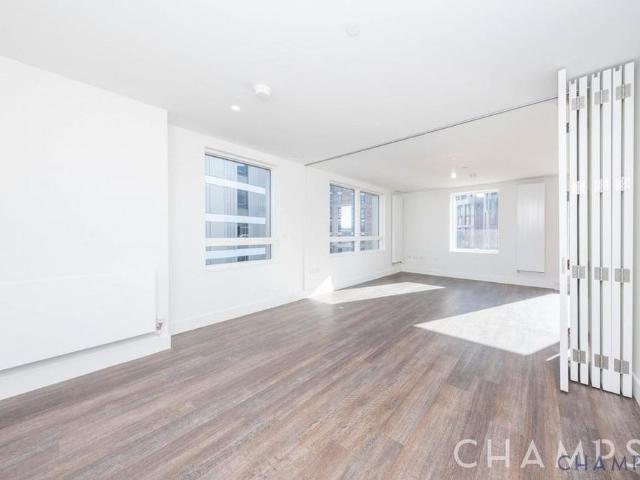 3 bedroom flat to rent