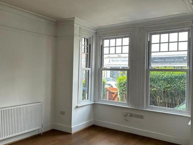 3 bedroom flat to rent