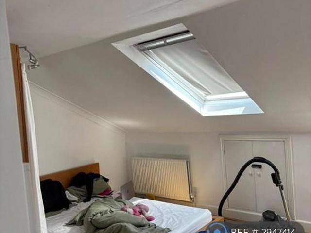 3 bedroom flat to rent