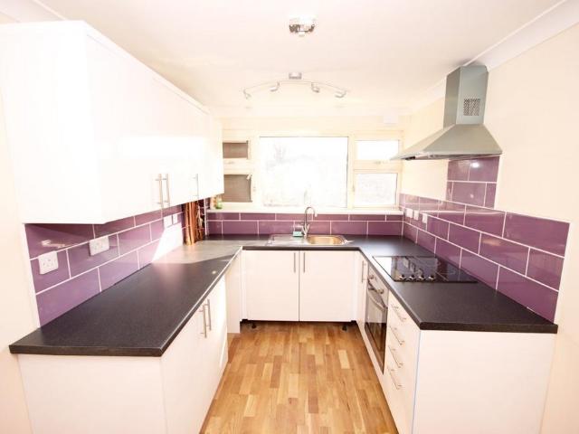 3 bedroom flat to rent