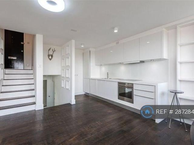 3 bedroom flat to rent