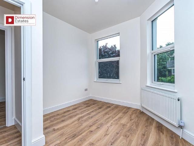 3 bedroom flat to rent