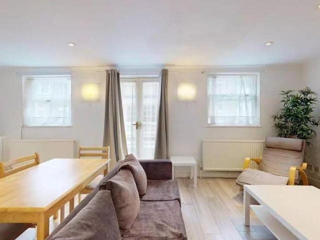 3 bedroom flat to rent