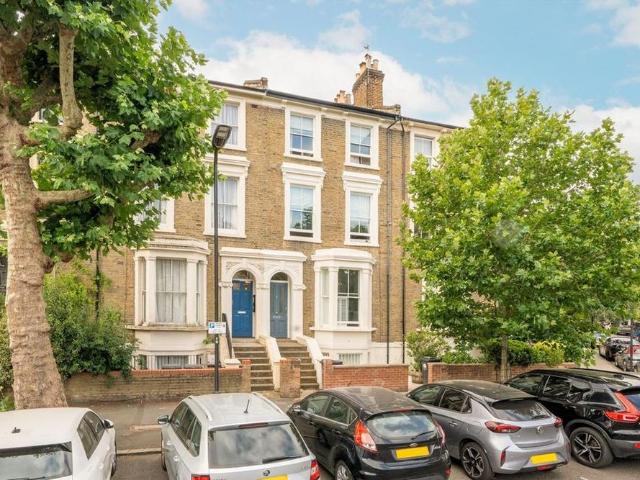3 bedroom flat to rent