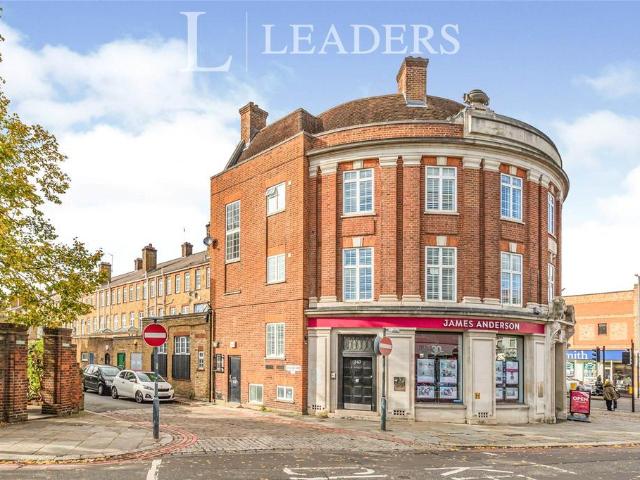 3 bedroom flat to rent