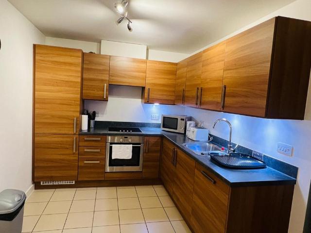 3 bedroom flat to rent