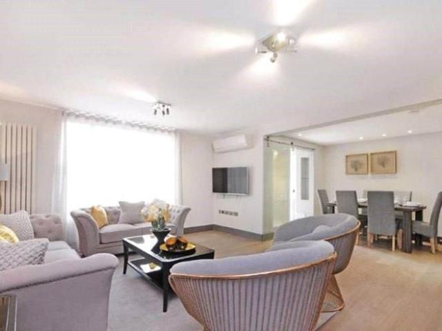 3 bedroom flat to rent