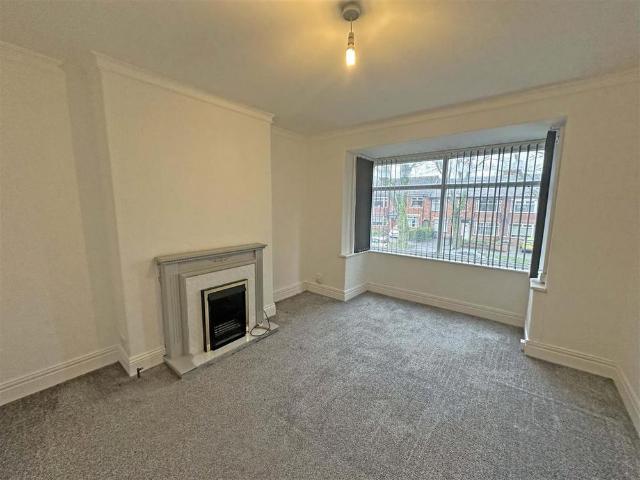 3 bedroom flat to rent