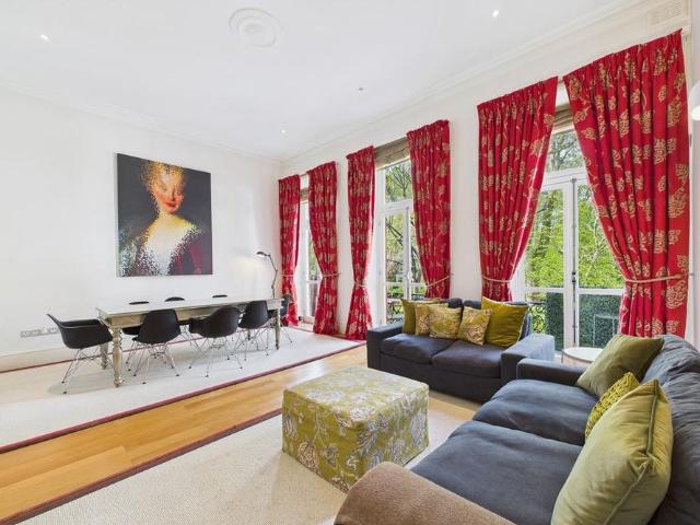 3 bedroom flat to rent
