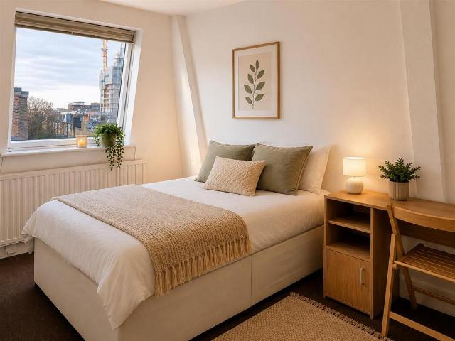 3 bedroom flat to rent