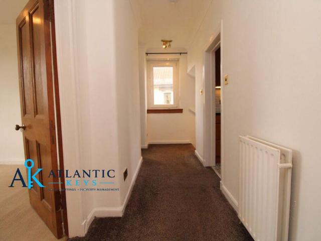 3 bedroom flat to rent