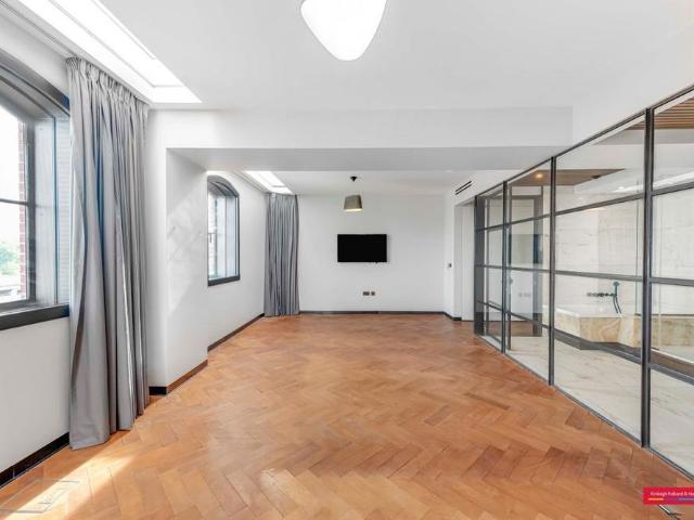 3 bedroom flat to rent