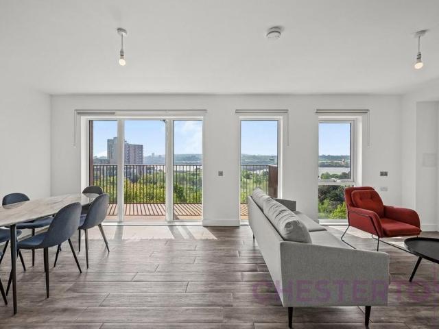 3 bedroom flat to rent