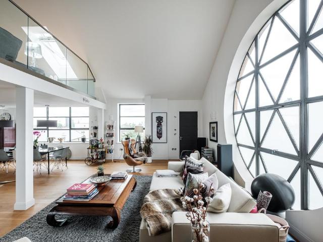 3 bedroom flat for sale