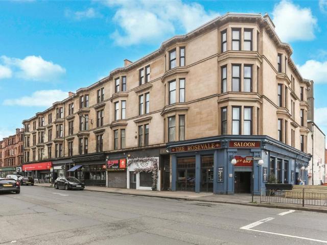 3 bedroom flat for sale