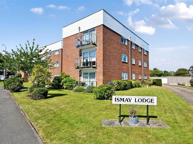 3 bedroom flat for sale