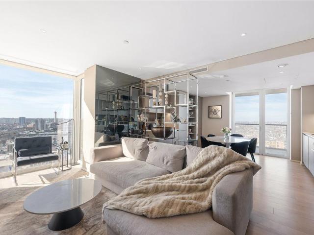 3 bedroom flat for sale