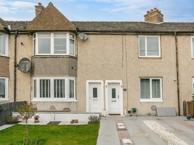 3 bedroom flat for sale