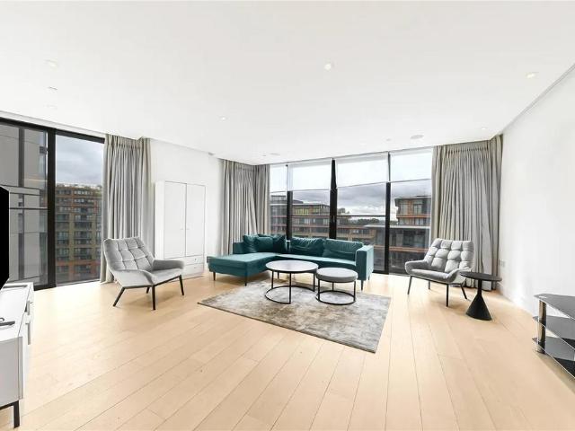 3 bedroom flat for sale