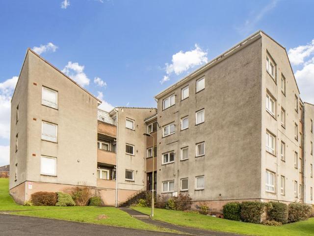 3 bedroom flat for sale