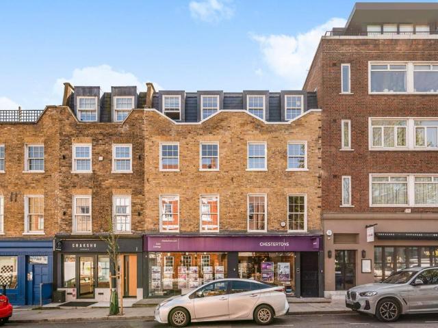 3 bedroom flat for sale