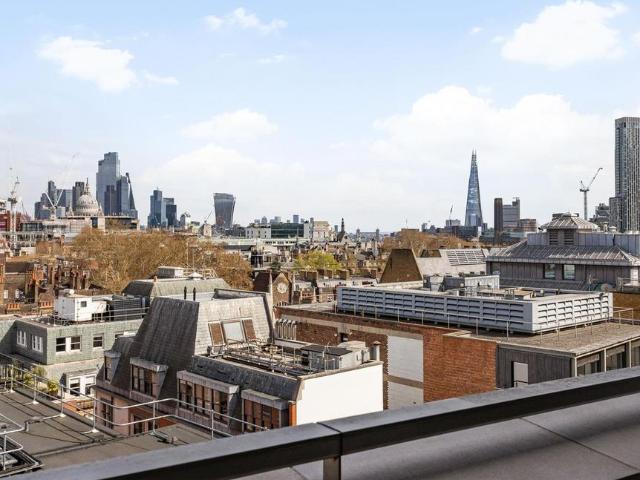 3 bedroom flat for sale