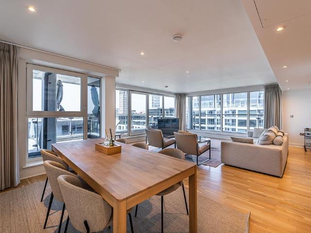 3 bedroom flat for sale