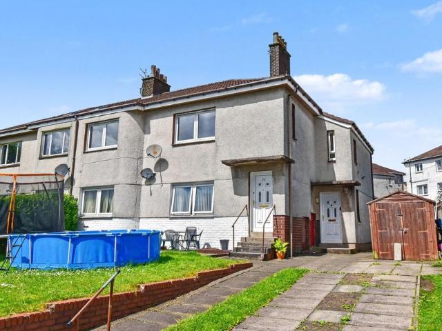 3 bedroom flat for sale
