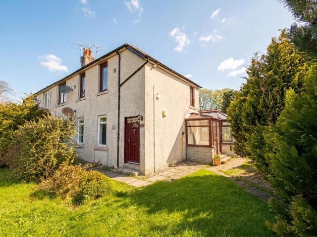 3 bedroom flat for sale