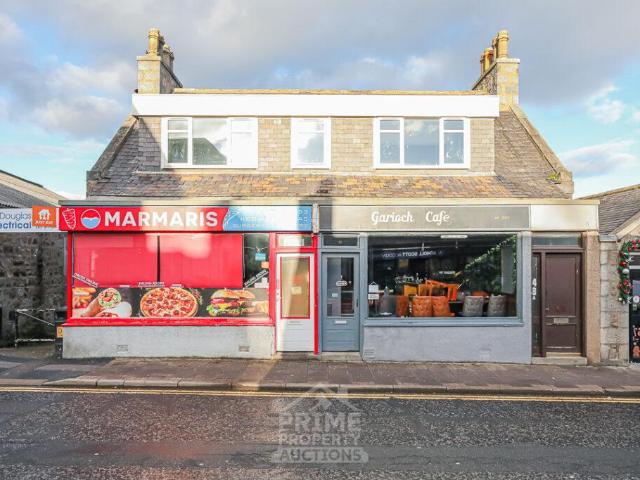 3 bedroom flat for sale