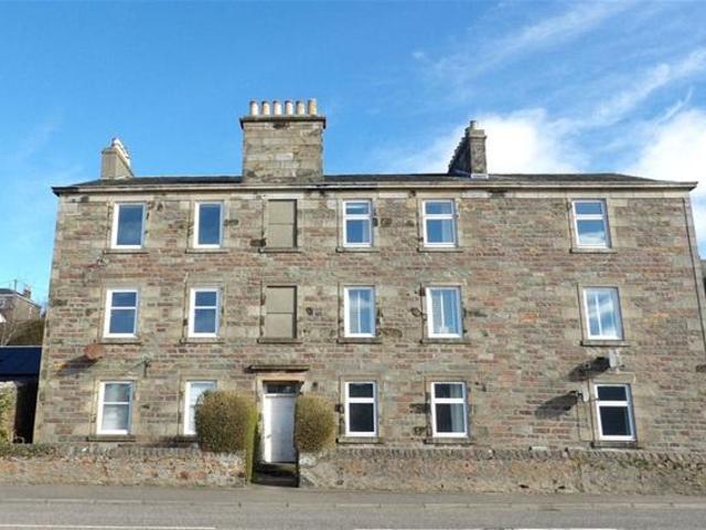 3 bedroom flat for sale