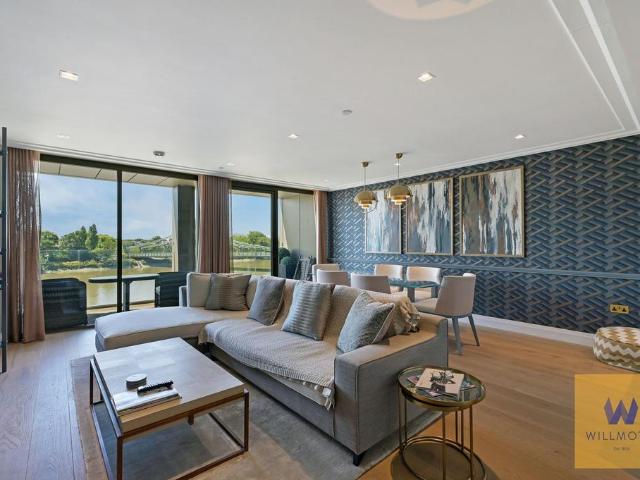 3 bedroom flat for sale