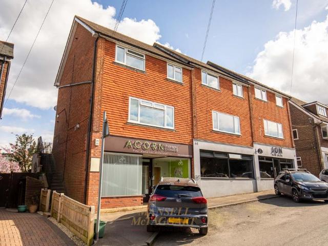 3 bedroom flat for sale