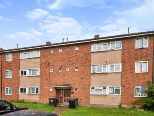 3 bedroom flat for sale