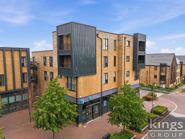 3 bedroom flat for sale