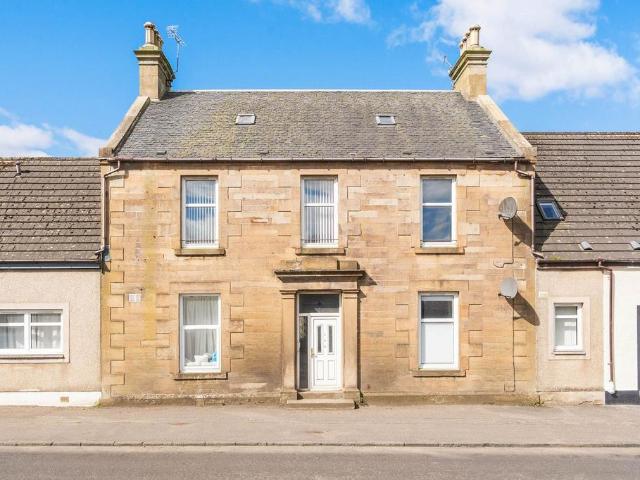 3 bedroom flat for sale