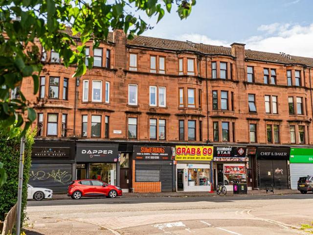 3 bedroom flat for sale
