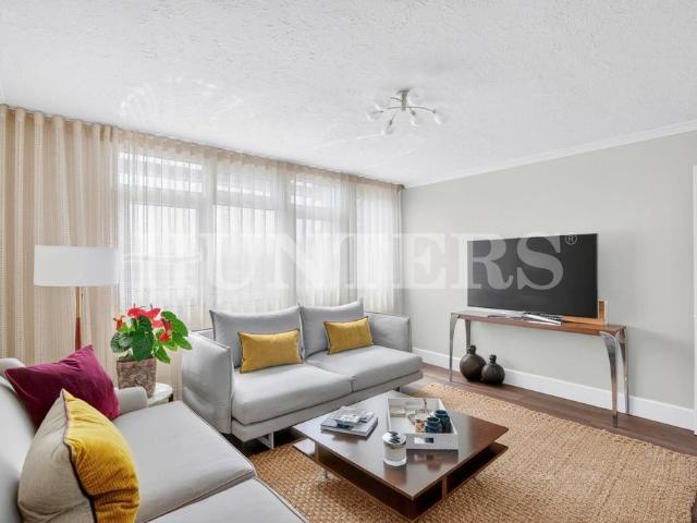 3 bedroom flat for sale