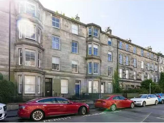 3 bedroom flat for sale, 19/4 Rankeillor Street, Newington, Ed.